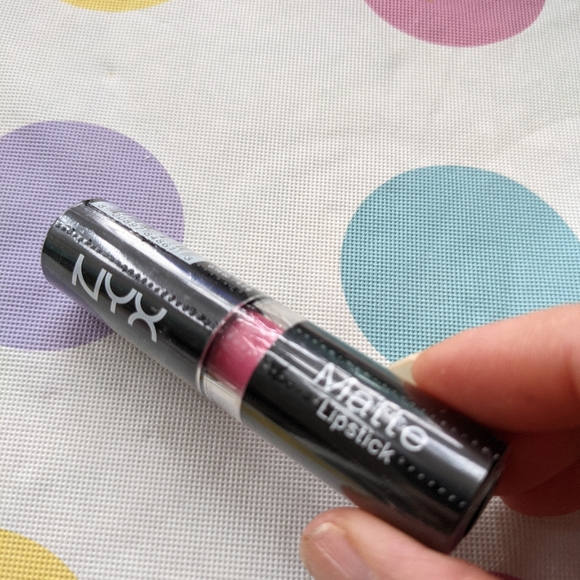 NYX | Makeup | 34 Nyx Girl Crush Nip Matte Lipstick | Poshmark